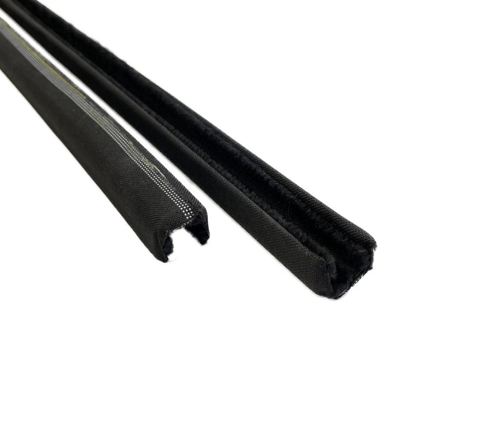 BAILEY CHANNEL-DOOR GLASS RUN-WITH METAL FRAME-PR (1955-63) - Classic ...